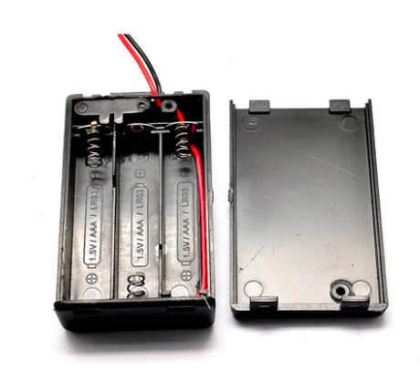 3XAAA Battery Holder with cover and switch